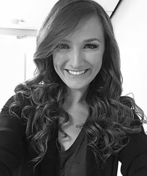 Pet Portrait Artist - Jess Ridley Art